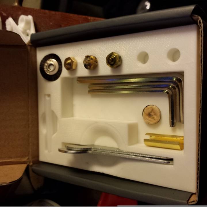 3D Printable Flexion single Extruder box insert by joshua doty