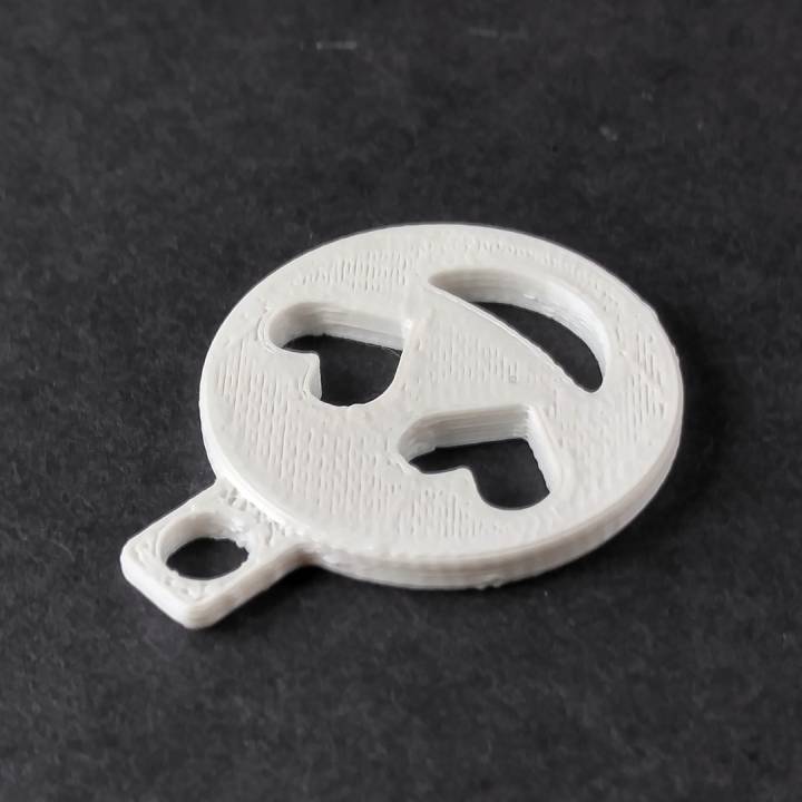 3D Printable Heart Eyes Emoji Keychain Addon by Steve Dakh
