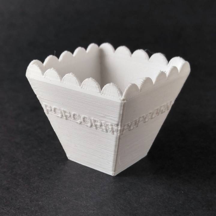 3D Printable Popcorn Bucket by Philip Ippolito