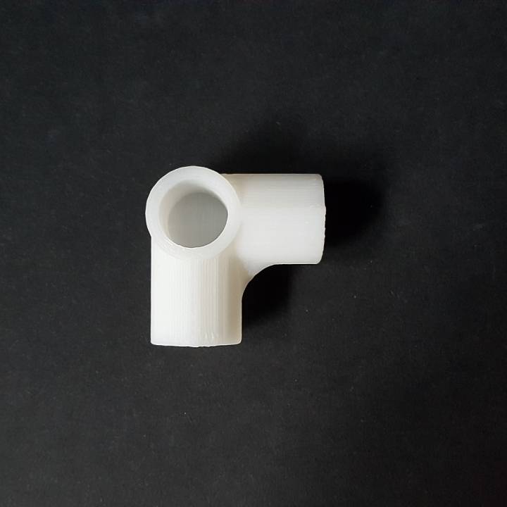 3D Printable 3 way elbow by Wesley