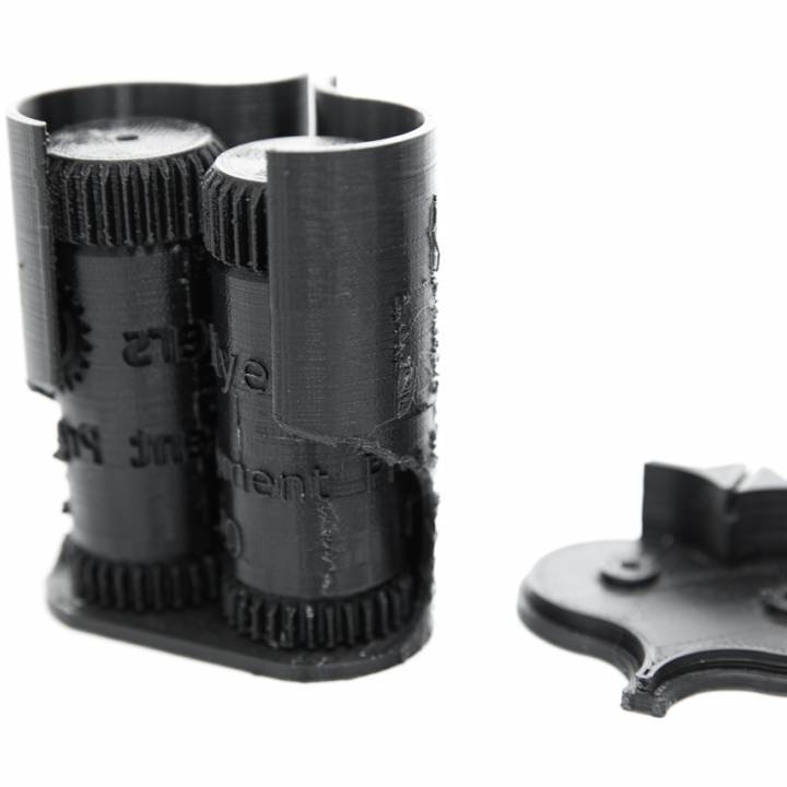 3D Printable Business Card Embosser Roller by Paul Myers