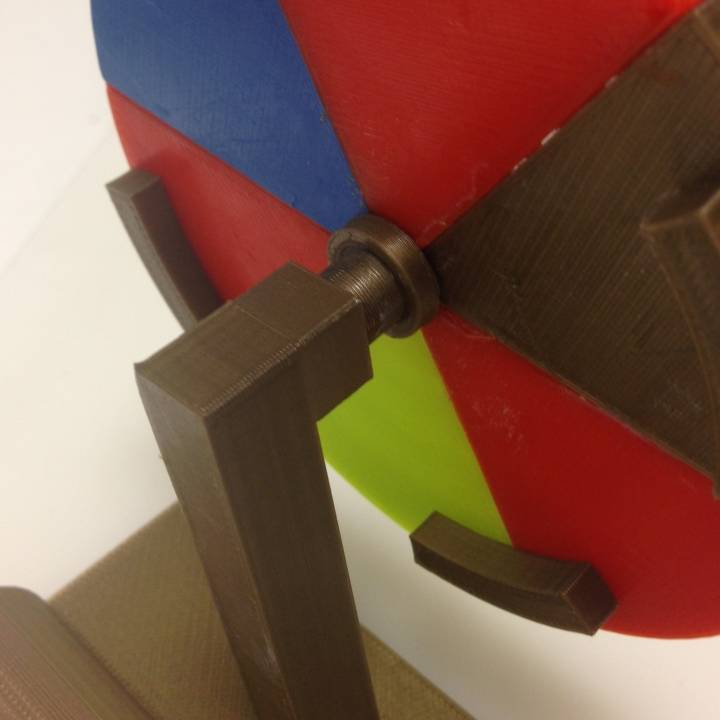 3D Printable Spinning Wheel by Emma Bucknell