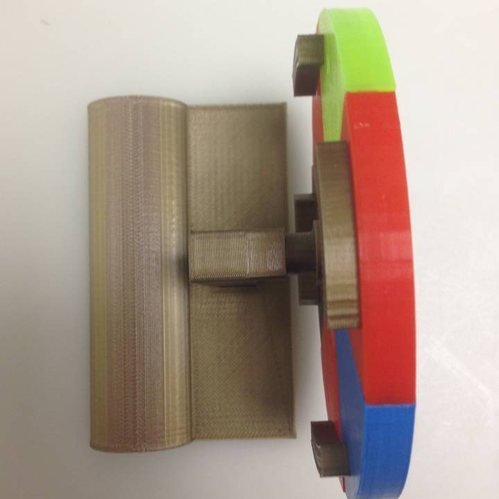3D Printable Spinning Wheel by Emma Bucknell