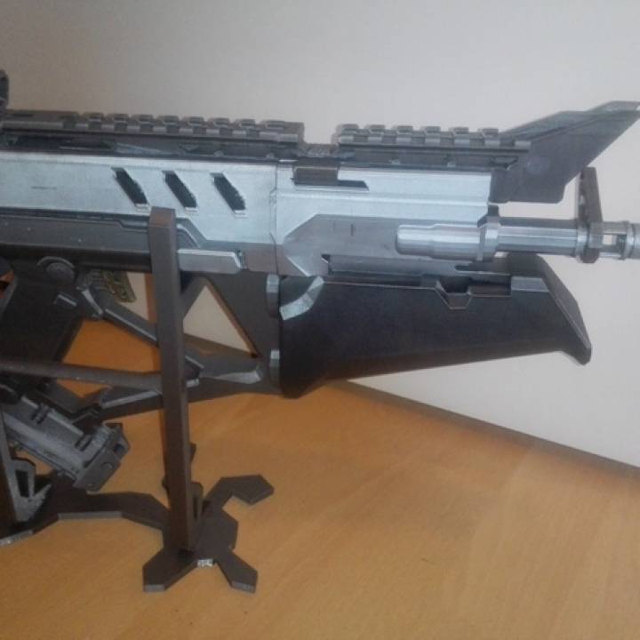 3D Printable Razorback Gun (Call of Duty) by Imko van Beckhoven