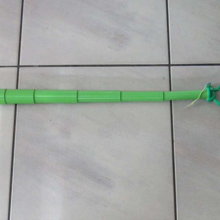 3D Printable telescopic distance grabber by Aaron Lutin-Smet
