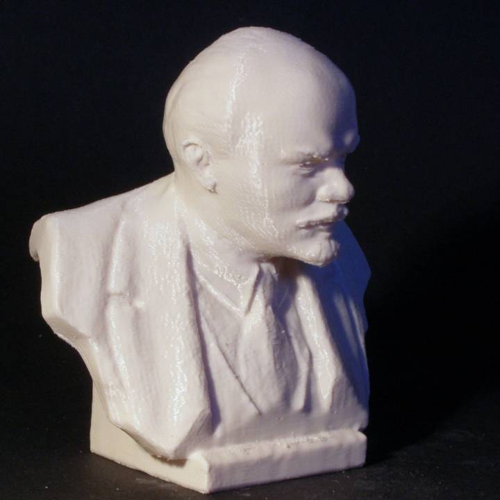 3D Printable Lenin in St Petersburg, Russia by Scan The World
