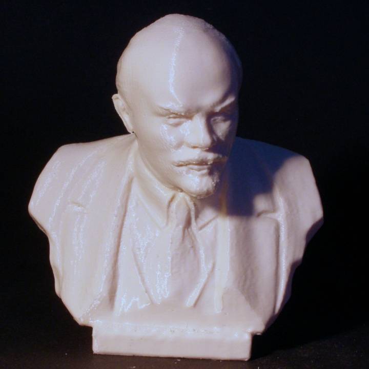 3D Printable Lenin in St Petersburg, Russia by Scan The World