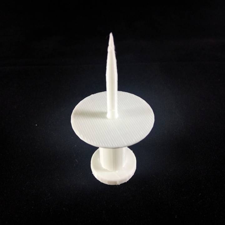 3D Printable Thumbtack by Parker Davis