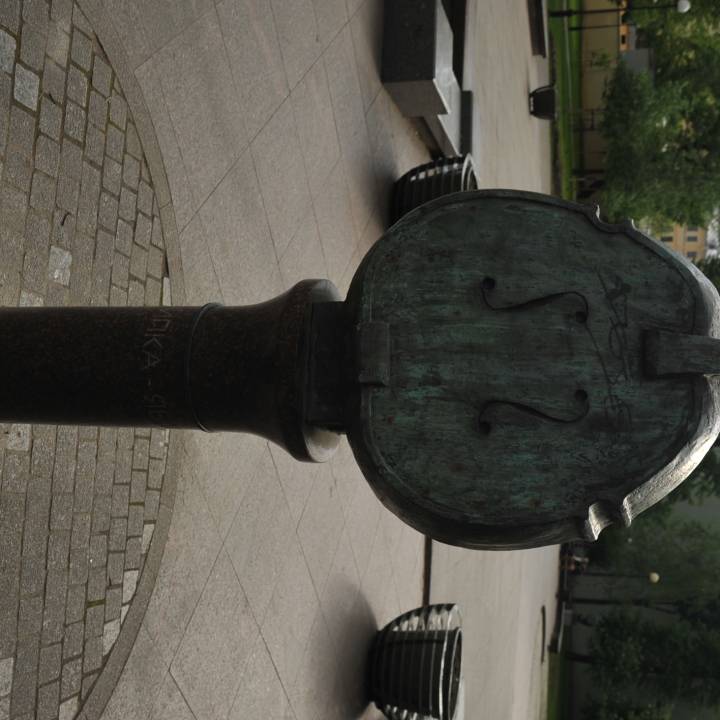 3D Printable Violin Apple by Scan The World