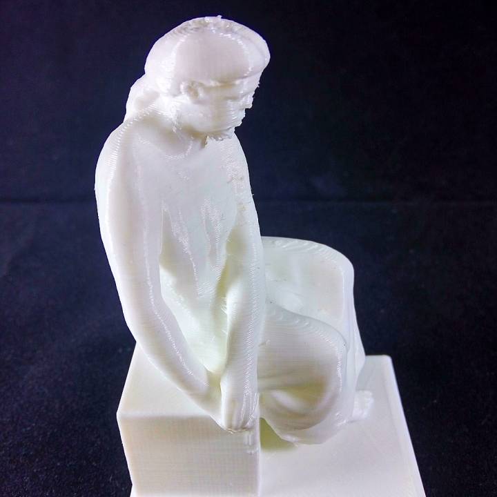 3D Printable Seated Woman by Scan The World