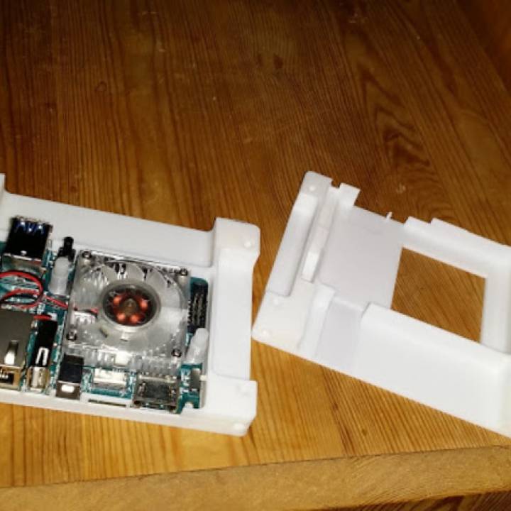 3D Printable Odroid Xu4 case by Philippe Trottier