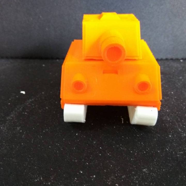 3D Printable Tank Model by Michael Graham