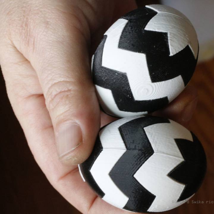 3D Printable Easter-Egg Tri-6 from "Egg-O-Matic" by Richard Swika