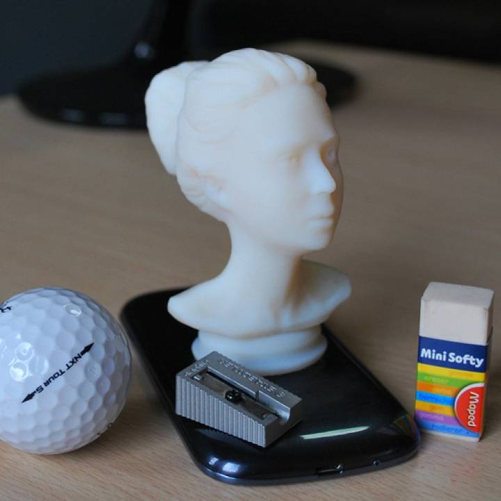 3D Printable Female Bust by Milos