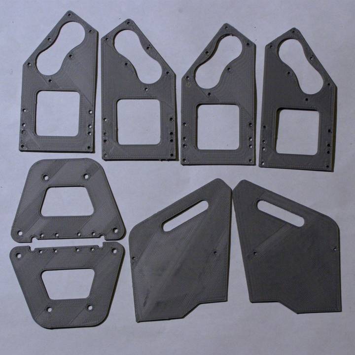 3D Printable Boxing Robot (Zero Light Version) by Anthony Lu