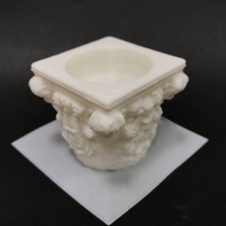 3D Printable Well Head by Victoria and Albert Museum, London