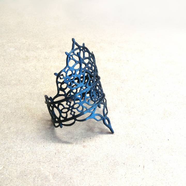 3D Printable Gothic Bracelet by Sonia Verdu