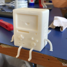3D Printable Adventure Time BMO -Sitting with faces to change by Oskar ...