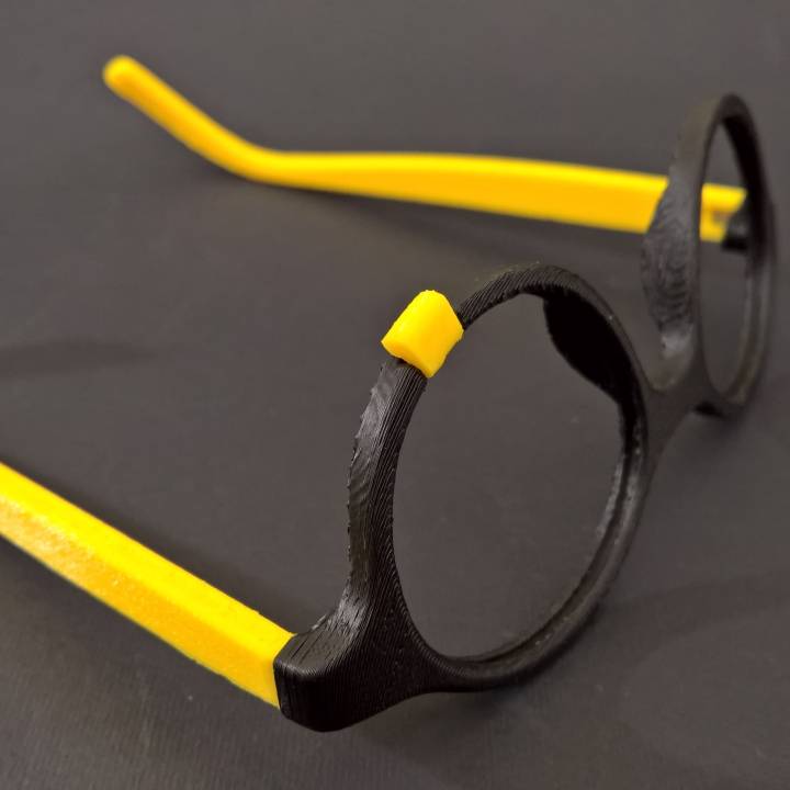 3D Printable #DesignItWright The Golden One by CR Design Studio