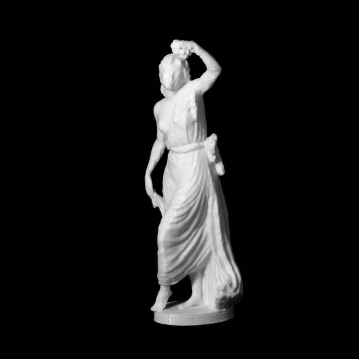3D Printable Dancer by Scan The World