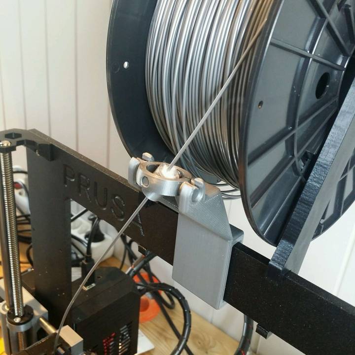 3D Printable Filament guide with gimballed filament cleaner for prusa ...