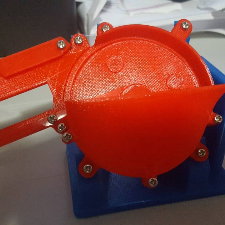 3D Printable Hand Powered Mechanical Canadian Coin Sorter by Norman Chong