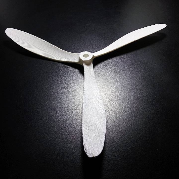 3D Printable Propeller 3 blade 8x4 CW by Jeffrey Sparks