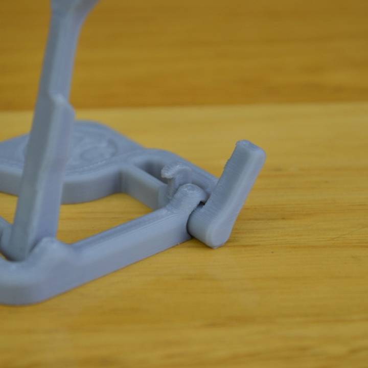3D Printable Micro Catapult by Luke Tansell