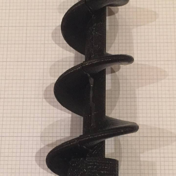 3D Printable Pet Feeder (Auger based) by Mark McKillen