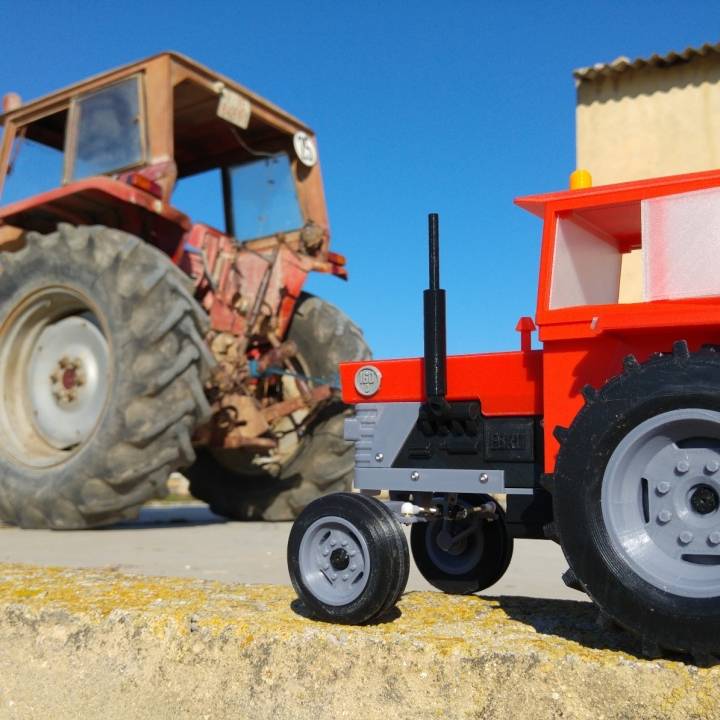 3D Printable OpenRC Tractor cabin by makit