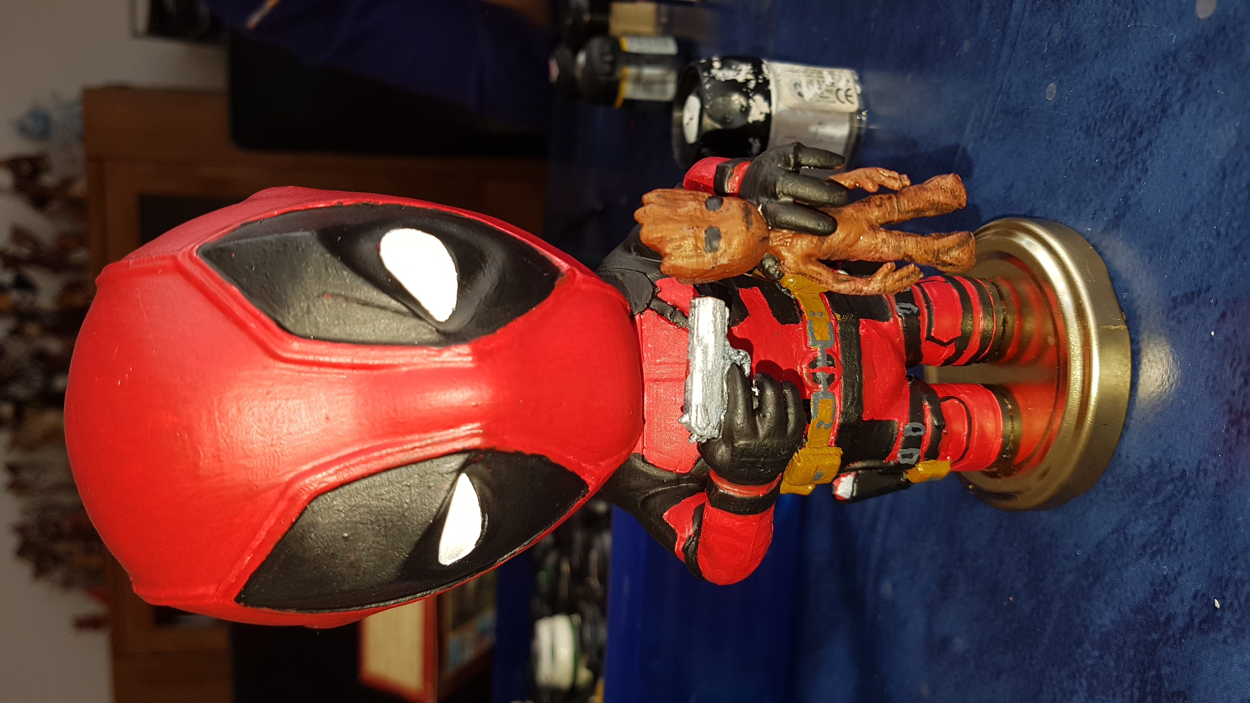 3D Printable Deadpool vs Groot by Ben-3D
