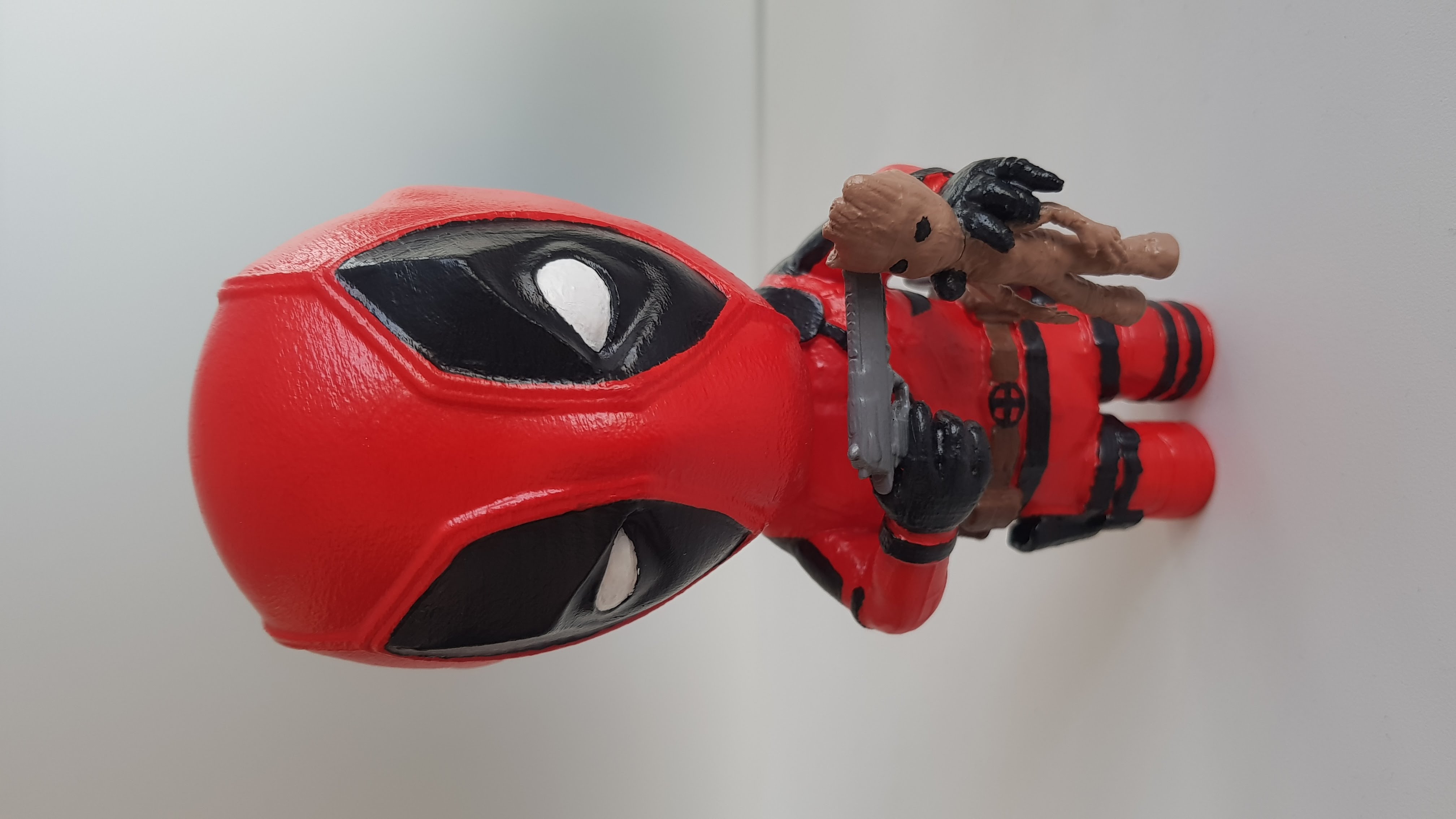 3D Printable Deadpool vs Groot by Ben-3D