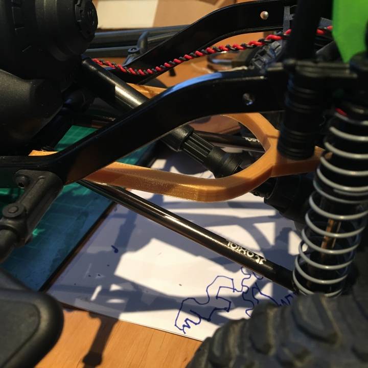 3D Printable Axial SCX10 Wishbone for Lift Kit by Phil Fryer