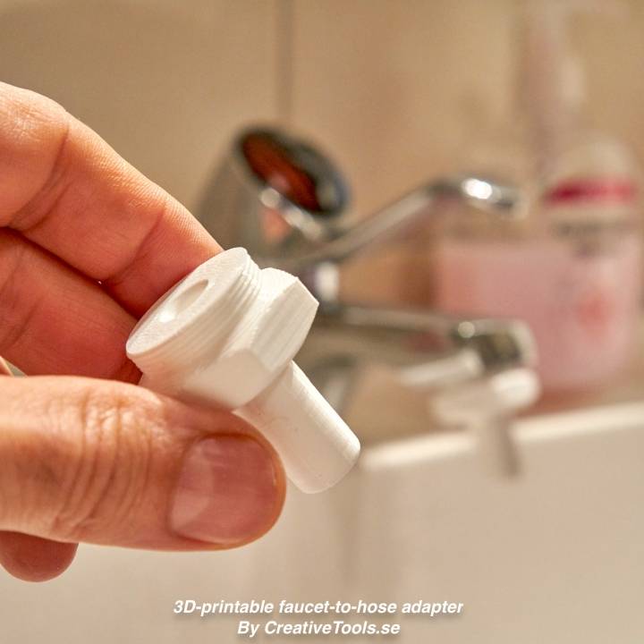 3D Printable 3D-printable faucet-to-hose adapter by CreativeTools.se