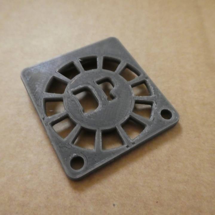 3D Printable DP 40 mm Fan Guard - Silenced by Dario Pasta