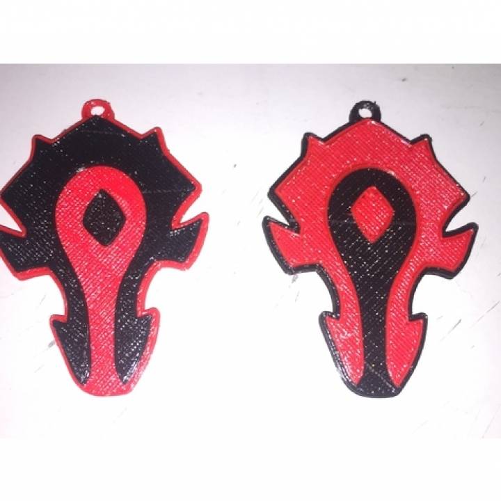 3D Printable WoW Horde Keychain by Dario Pasta