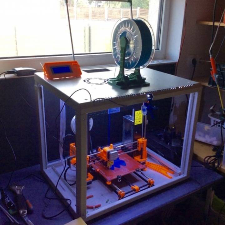 3D Printable Art Deco Style Spool Holder With Bearings by Janis Jakaitis