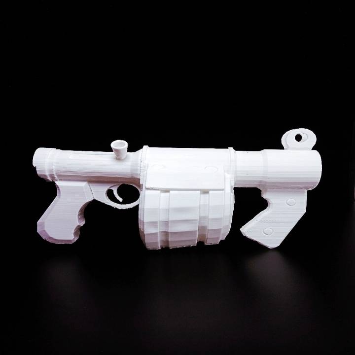 3D Printable stick bomb laucher - Team Fortress 2 - O Demoman by Rafael ...