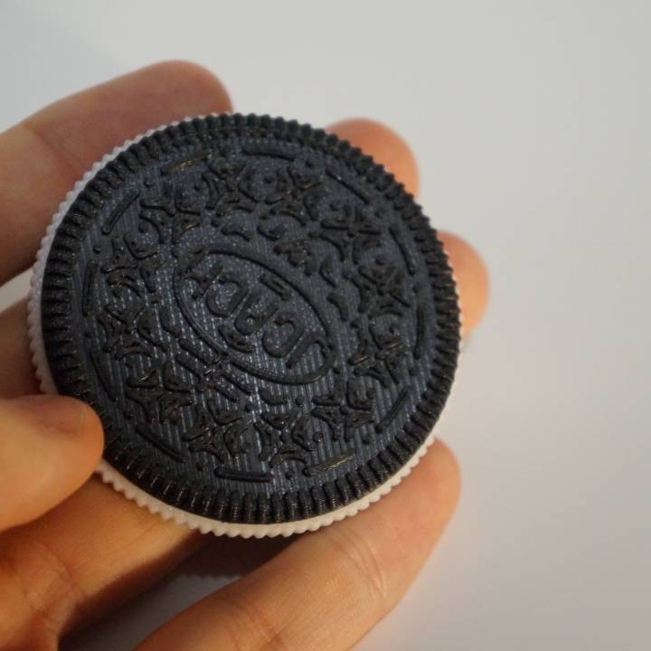 3D Printable Cookie Spinner - Fidget Device by Jon Cleaver