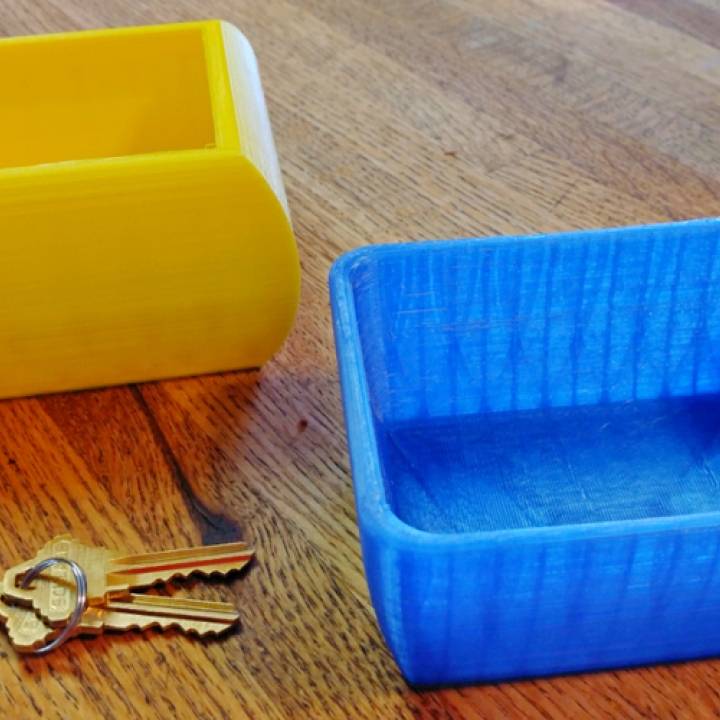 3D Printable 2 Small Containers by Birk Binnard