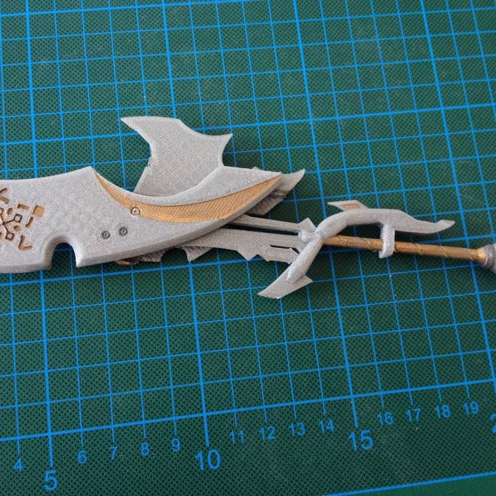 3D Printable Monster Hunter Switch Axe by Tobias Kasapovic