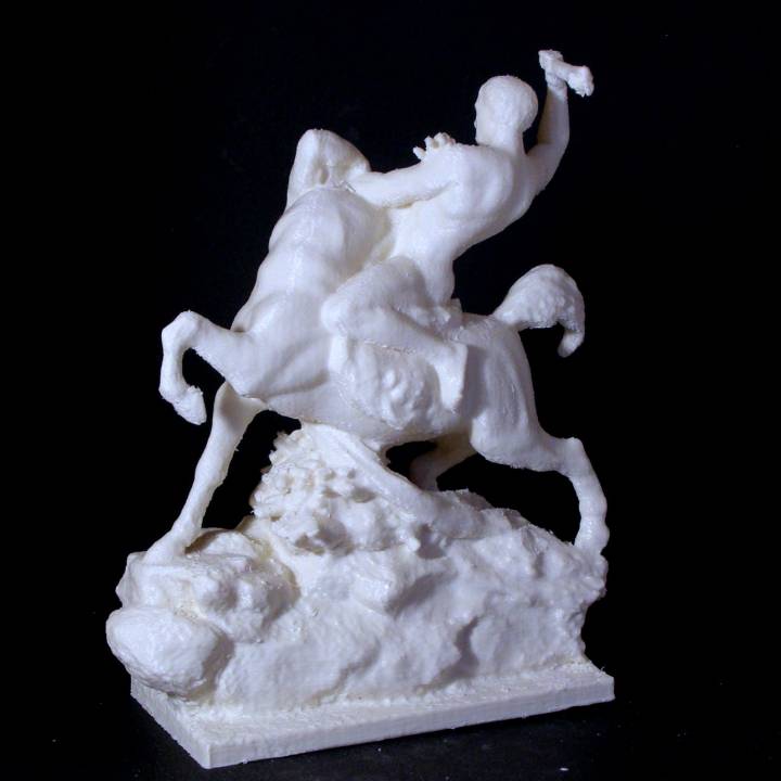 3D Printable Theseus fighting the Centaur Biénor by Scan The World