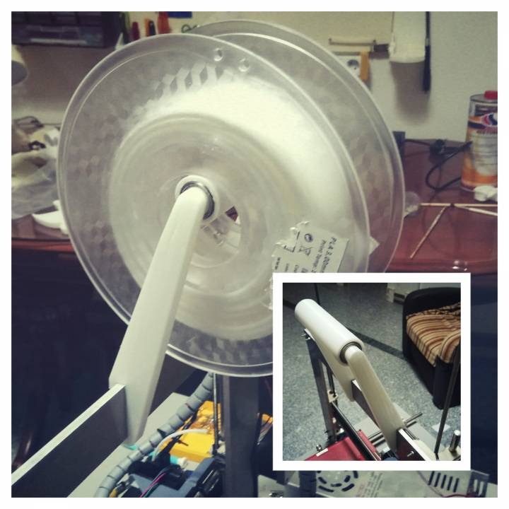 3D Printable Prusa i3 filament spooler with 608 bearings by Marcos ...