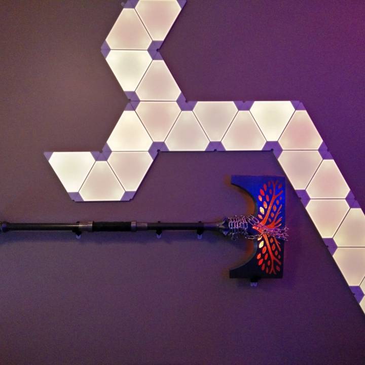 3D Printable Iron Battle Axe from Destiny by Jonathan Axford