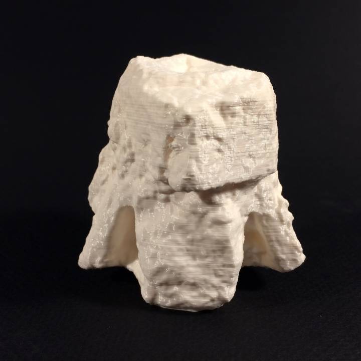 3D Printable Hatted Head of a Lord by IOxOI