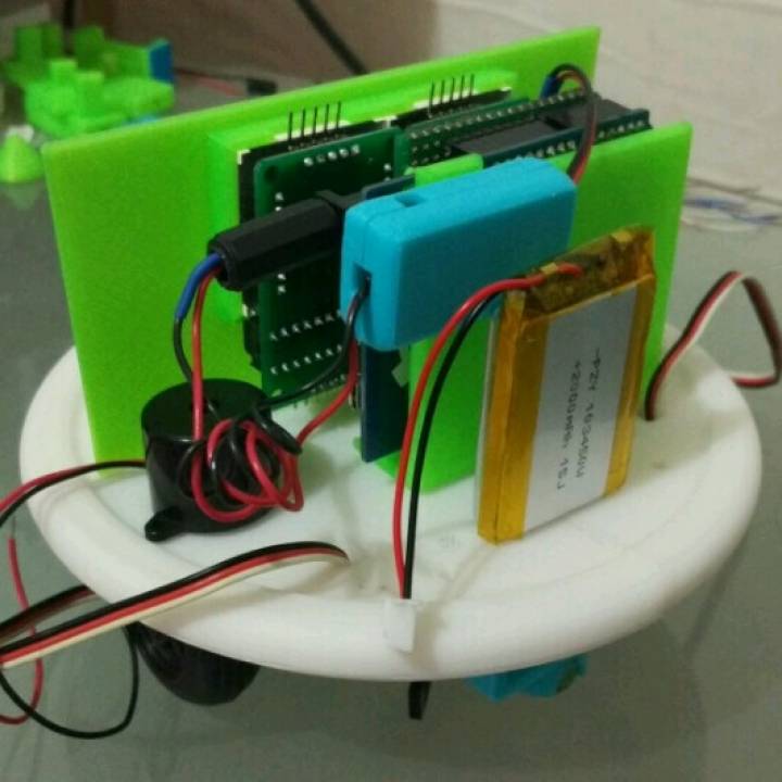 3D Printable Case for ICStation Step-up module by Julio Vazquez