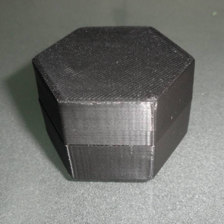 3D Printable Miraculous container box by Julio Vazquez
