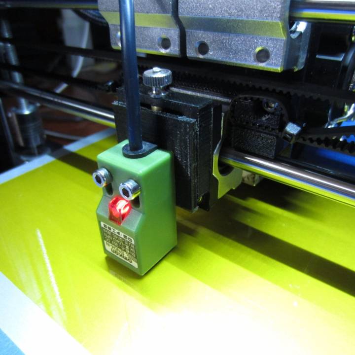 3D Printable HicTop Prusa i3 Auto Bed Leveling Sensor Mount by Henry Arnold