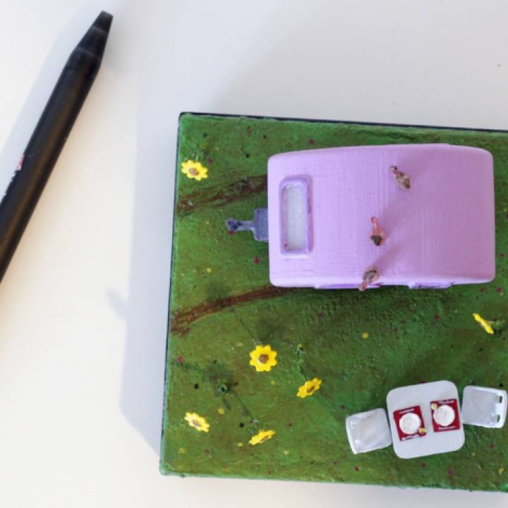 3D Printable Caravan gift box by Tobias Gabathuler