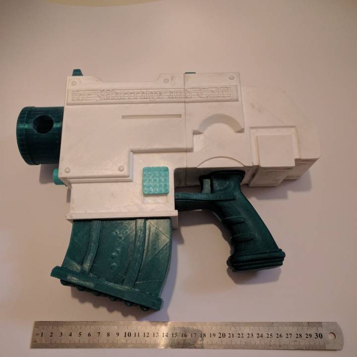 3D Printable WH40K. Ultramarine Bolt Pistole by Robert H. Abazyan